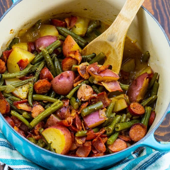 Smothered Cajun Green Beans - Spicy Southern Kitchen Smothered Cajun Green Beans - Spicy Southern Kitchen