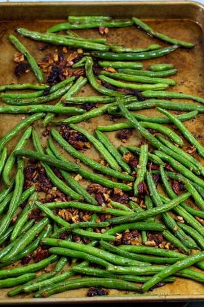 Roasted Green Beans with Sun-Dried Tomatoes - Spicy Southern Kitchen