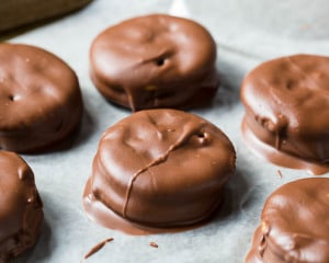 Rolo Stuffed Ritz Crackers - Spicy Southern Kitchen