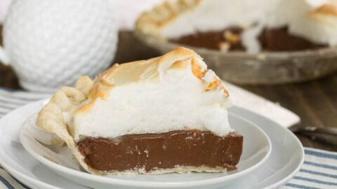 Old Fashioned Chocolate Meringue Pie