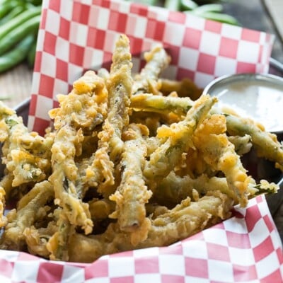 Crispy Fried Green Beans - Spicy Southern Kitchen