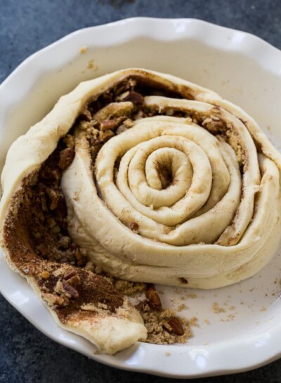 Giant Cinnamon Roll - Spicy Southern Kitchen